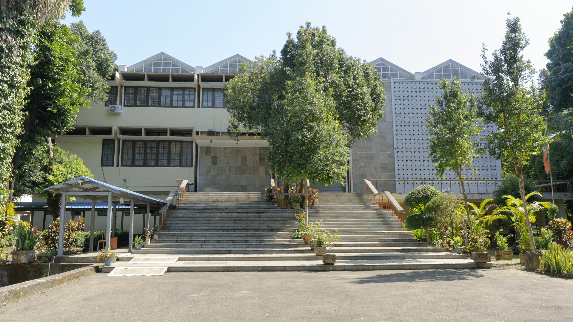 Innovative Biophysics Lab - Yangon University